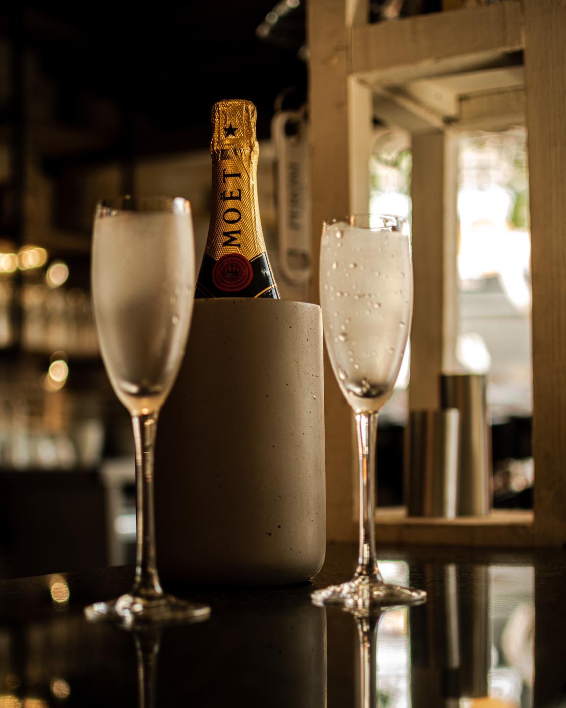 Book A Table - Casa Bianca